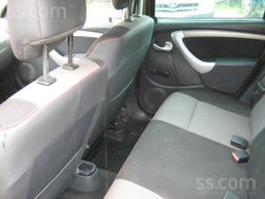 Brown Dacia Duster 2012 in Rezekne, with an engine capacity of 1.50 L and mileage of 189 thousand km for 4950 €, photo 13 on AUTOMOTO.COM.LV
