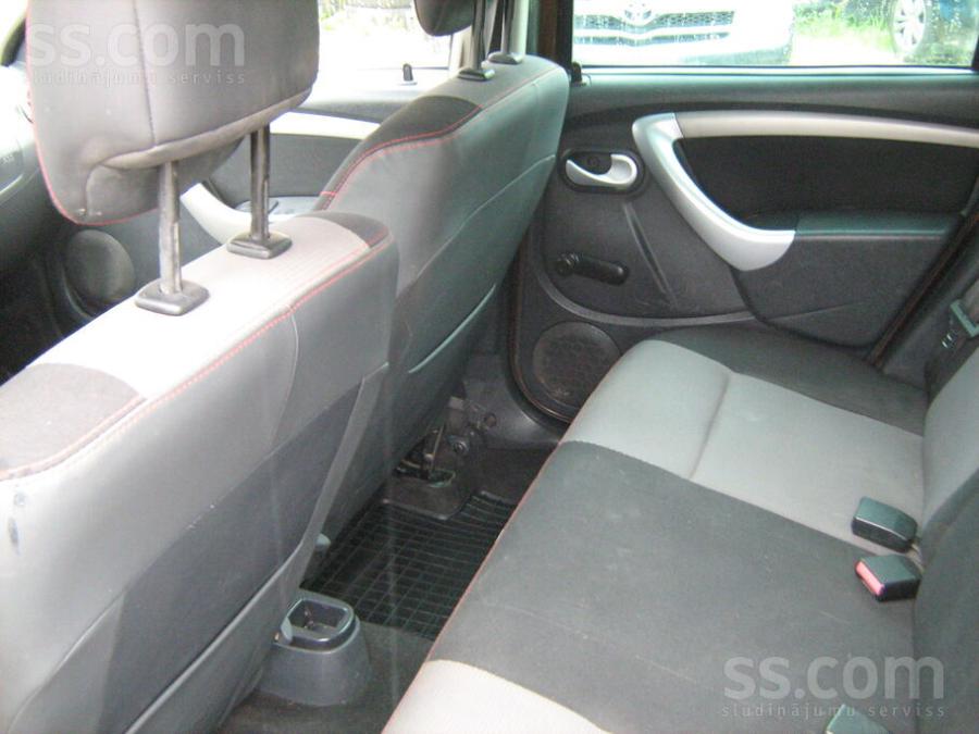 Brown Dacia Duster 2012 in Rezekne, with an engine capacity of 1.50 L and mileage of 189 thousand km for 4950 €, photo 13 on AUTOMOTO.COM.LV