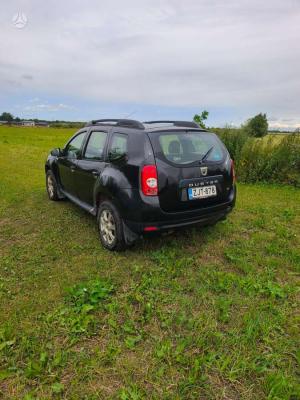 Brown Dacia Duster 2013 in Siauliai, with an engine capacity of 1.46 L and mileage of 445 thousand km for 2600 €, photo 5 on AUTOMOTO.COM.LV