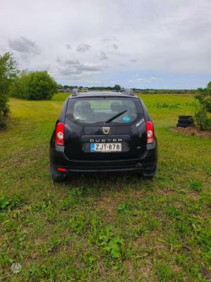 Brown Dacia Duster 2013 in Siauliai, with an engine capacity of 1.46 L and mileage of 445 thousand km for 2600 €, photo 6 on AUTOMOTO.COM.LV