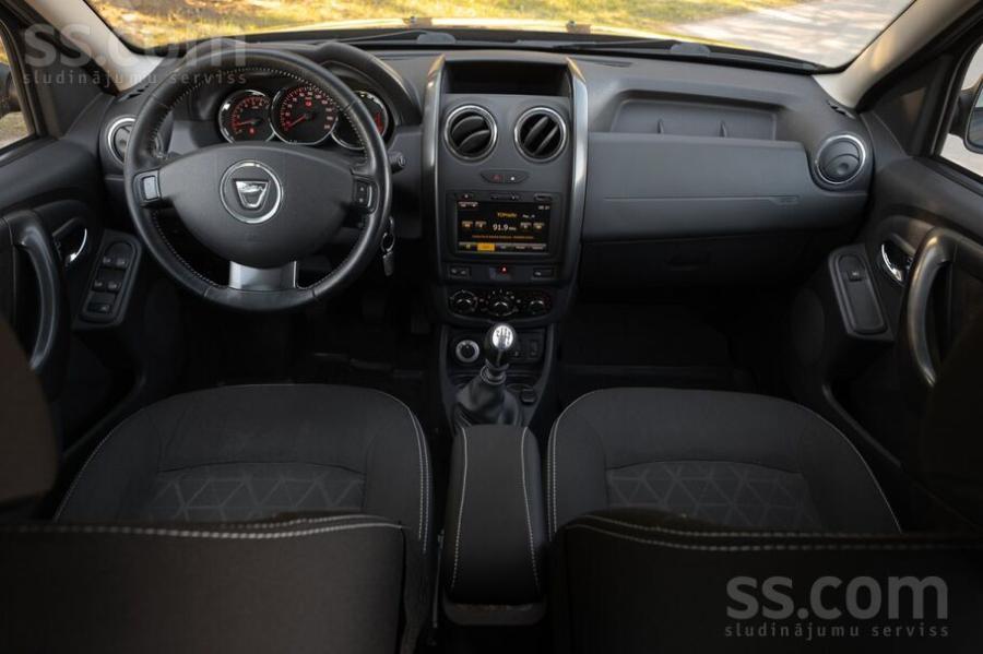 Brown Dacia Duster 2014 in Jelgava, with an engine capacity of 1.50 L and mileage of 0 thousand km for 6500 €, photo 13 on AUTOMOTO.COM.LV