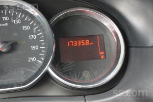 Brūns Dacia Duster 2014 Daugavpils, ar dzinēja tilpumu 1.50 L un nobraukumu 173 tūkst. km par 5190 €, foto 24 vietnē AUTOMOTO.COM.LV