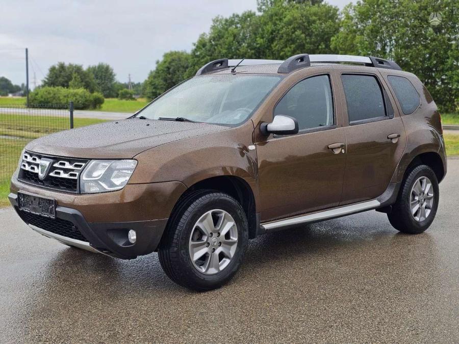 Brown Dacia Duster 2015 in Rokiskis, with an engine capacity of 1.46 L and mileage of 170 thousand km for 5450 €, photo 1 on AUTOMOTO.COM.LV