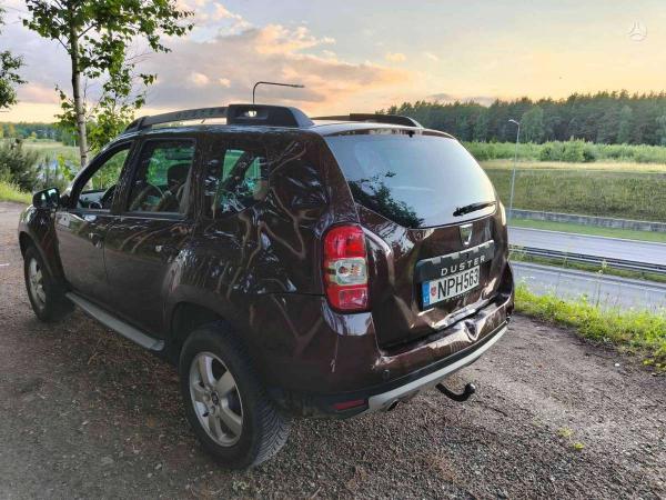 Brown Dacia Duster 2016 in Vilnius, with an engine capacity of 1.46 L and mileage of 156 thousand km for 3650 €, photo 1 on AUTOMOTO.COM.LV