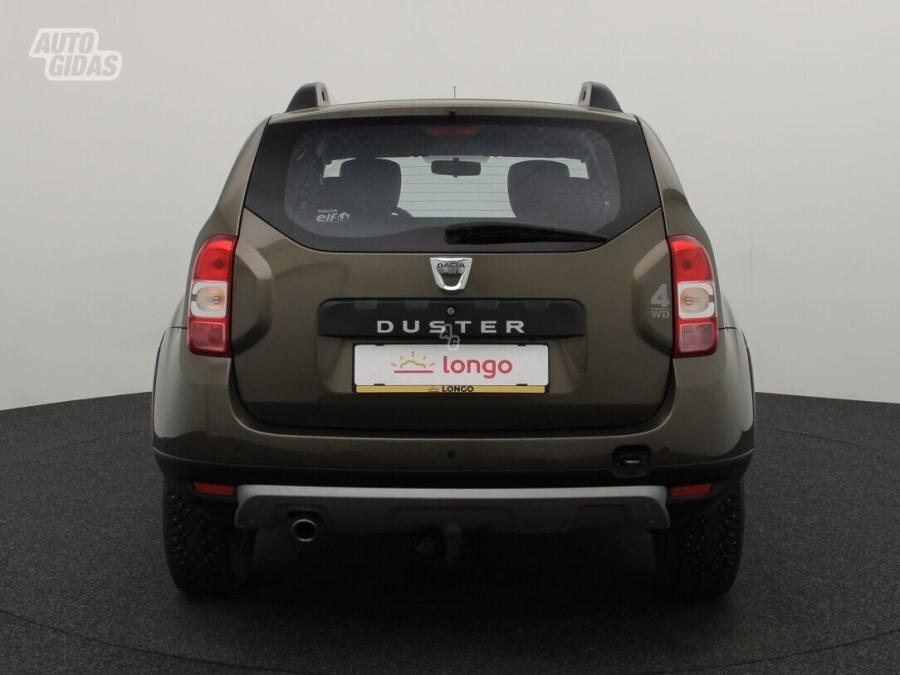 Brown Dacia Duster 2017 in Vilnius, with an engine capacity of 1.60 L and mileage of 127 thousand km for 8099 €, photo 5 on AUTOMOTO.COM.LV