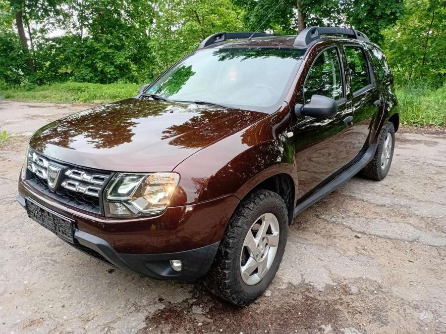 Brūns Dacia Duster 2017 Kauņa, ar dzinēja tilpumu 1.60 L un nobraukumu 170 tūkst. km par 8699 €, foto 4 vietnē AUTOMOTO.COM.LV