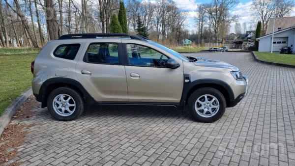 Brown Dacia Duster 2018 in Madona, with an engine capacity of 1.50 L and mileage of 196 thousand km for 9300 €, photo 3 on AUTOMOTO.COM.LV