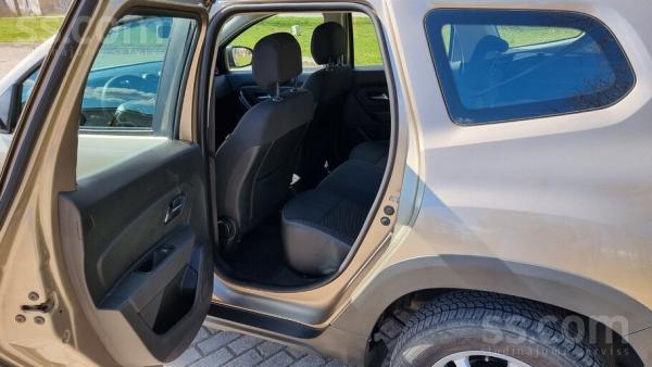 Brown Dacia Duster 2018 in Madona, with an engine capacity of 1.50 L and mileage of 196 thousand km for 9300 €, photo 10 on AUTOMOTO.COM.LV