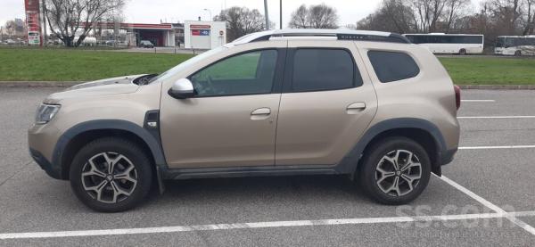 Brown Dacia Duster 2018 in Riga, with an engine capacity of 1.60 L and mileage of 76 thousand km for 11000 €, photo 4 on AUTOMOTO.COM.LV