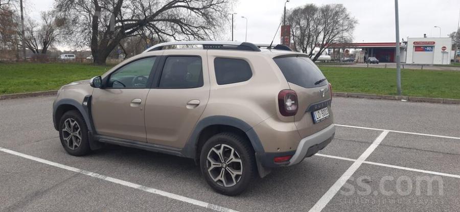 Brown Dacia Duster 2018 in Riga, with an engine capacity of 1.60 L and mileage of 76 thousand km for 11000 €, photo 4 on AUTOMOTO.COM.LV