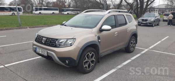 Brown Dacia Duster 2018 in Riga, with an engine capacity of 1.60 L and mileage of 76 thousand km for 11000 €, photo 5 on AUTOMOTO.COM.LV