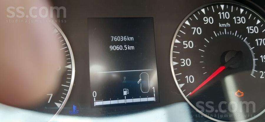 Brown Dacia Duster 2018 in Riga, with an engine capacity of 1.60 L and mileage of 76 thousand km for 11000 €, photo 18 on AUTOMOTO.COM.LV