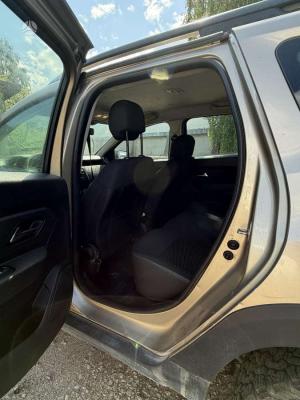 Brūns Dacia Duster 2018 Rīga, ar dzinēja tilpumu 0.00 L un nobraukumu 90 tūkst. km par 7200 €, foto 12 vietnē AUTOMOTO.COM.LV