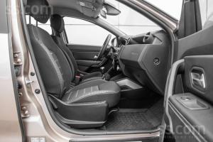Brown Dacia Duster 2018 in Riga, with an engine capacity of 1.60 L and mileage of 76 thousand km for 10990 €, photo 11 on AUTOMOTO.COM.LV