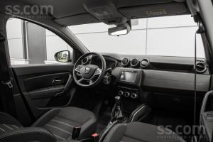 Brown Dacia Duster 2018 in Riga, with an engine capacity of 1.60 L and mileage of 76 thousand km for 10990 €, photo 15 on AUTOMOTO.COM.LV