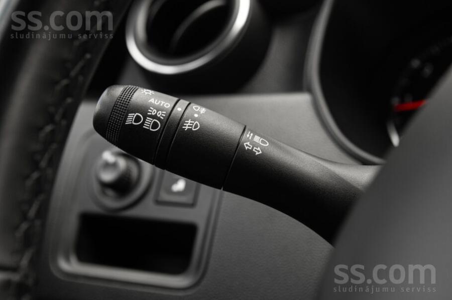 Brown Dacia Duster 2018 in Riga, with an engine capacity of 1.60 L and mileage of 76 thousand km for 10990 €, photo 16 on AUTOMOTO.COM.LV