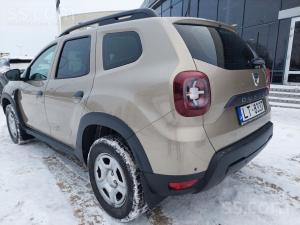 Brown Dacia Duster 2019 in Daugavpils, with an engine capacity of 1.60 L and mileage of 72 thousand km for 9700 €, photo 6 on AUTOMOTO.COM.LV
