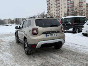 Brown Dacia Duster 2019 in Panevezys, with an engine capacity of 1.50 L and mileage of 197 thousand km for 9990 €, photo 7 on AUTOMOTO.COM.LV