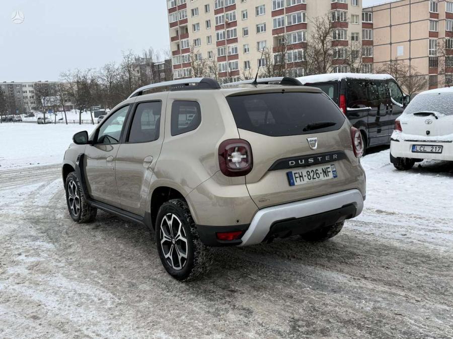 Brown Dacia Duster 2019 in Panevezys, with an engine capacity of 1.50 L and mileage of 197 thousand km for 9990 €, photo 9 on AUTOMOTO.COM.LV