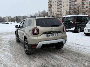 Brown Dacia Duster 2019 in Panevezys, with an engine capacity of 1.50 L and mileage of 197 thousand km for 9990 €, photo 11 on AUTOMOTO.COM.LV