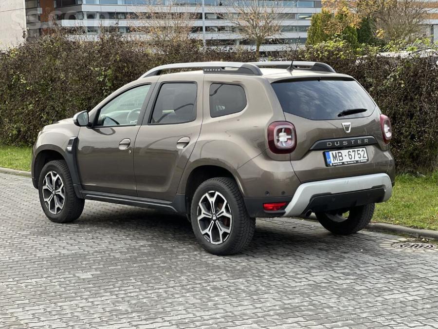 Brown Dacia Duster 2019 in Daugavpils, with an engine capacity of 1.60 L and mileage of 115 thousand km for 11500 €, photo 7 on AUTOMOTO.COM.LV
