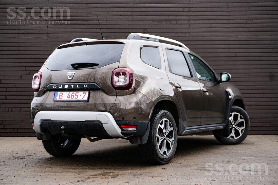 Brown Dacia Duster 2019 in Riga, with an engine capacity of 1.60 L and mileage of 133 thousand km for 9890 €, photo 4 on AUTOMOTO.COM.LV