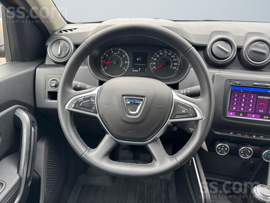 Brown Dacia Duster 2019 in Riga, with an engine capacity of 1.30 L and mileage of 40 thousand km for 11740 €, photo 13 on AUTOMOTO.COM.LV