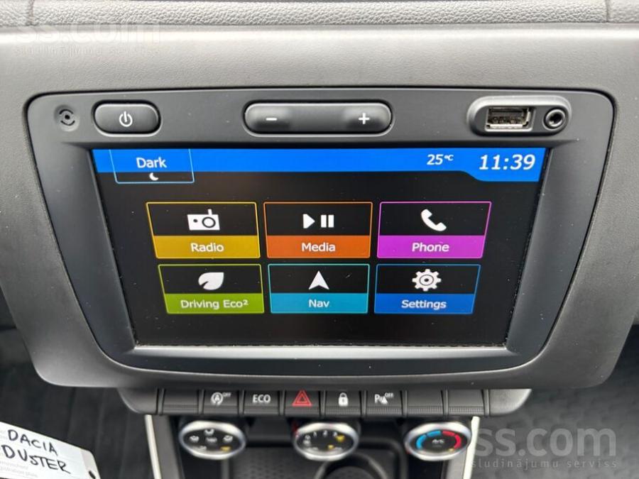 Brown Dacia Duster 2019 in Riga, with an engine capacity of 1.30 L and mileage of 40 thousand km for 11740 €, photo 19 on AUTOMOTO.COM.LV