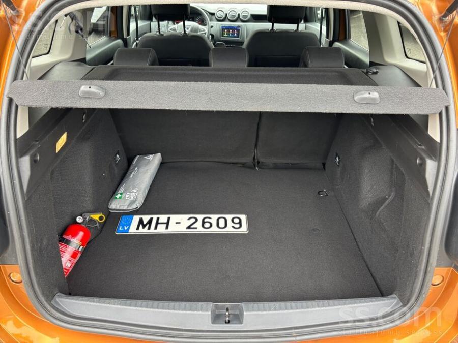 Brown Dacia Duster 2019 in Riga, with an engine capacity of 1.30 L and mileage of 40 thousand km for 11740 €, photo 23 on AUTOMOTO.COM.LV