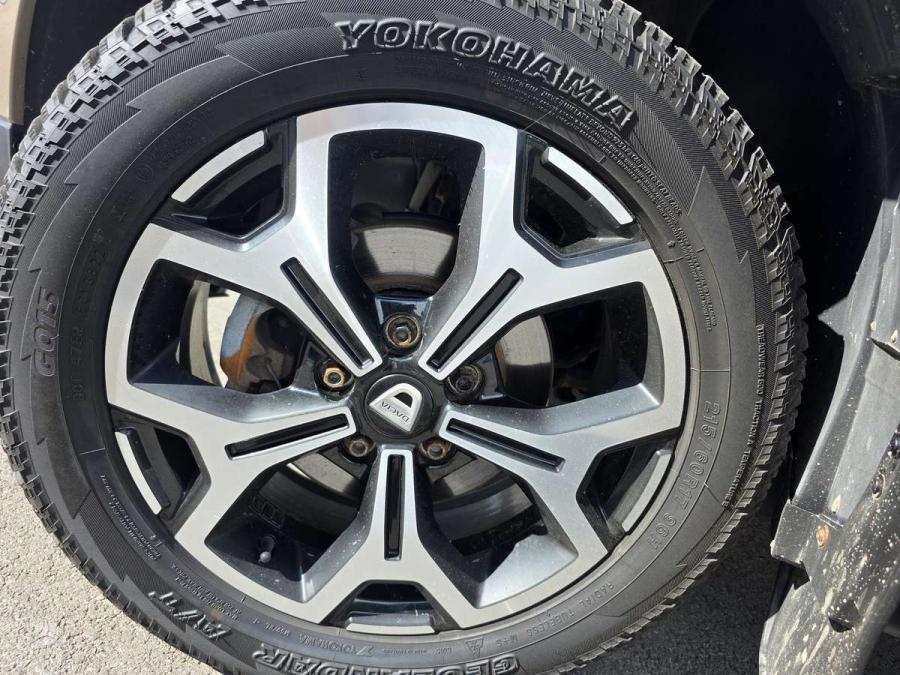 Brown Dacia Duster 2019 in Marijampole, with an engine capacity of 1.33 L and mileage of 186 thousand km for 9000 €, photo 17 on AUTOMOTO.COM.LV