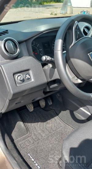 Brown Dacia Duster 2020 in Riga, with an engine capacity of 1.00 L and mileage of 75 thousand km for 10300 €, photo 10 on AUTOMOTO.COM.LV