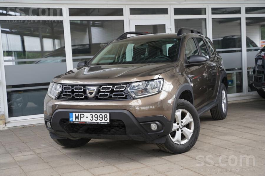 Brown Dacia Duster 2020 in Riga, with an engine capacity of 1.00 L and mileage of 75 thousand km for 9500 €, photo 1 on AUTOMOTO.COM.LV
