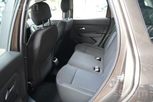 Brown Dacia Duster 2020 in Riga, with an engine capacity of 1.00 L and mileage of 75 thousand km for 9500 €, photo 7 on AUTOMOTO.COM.LV