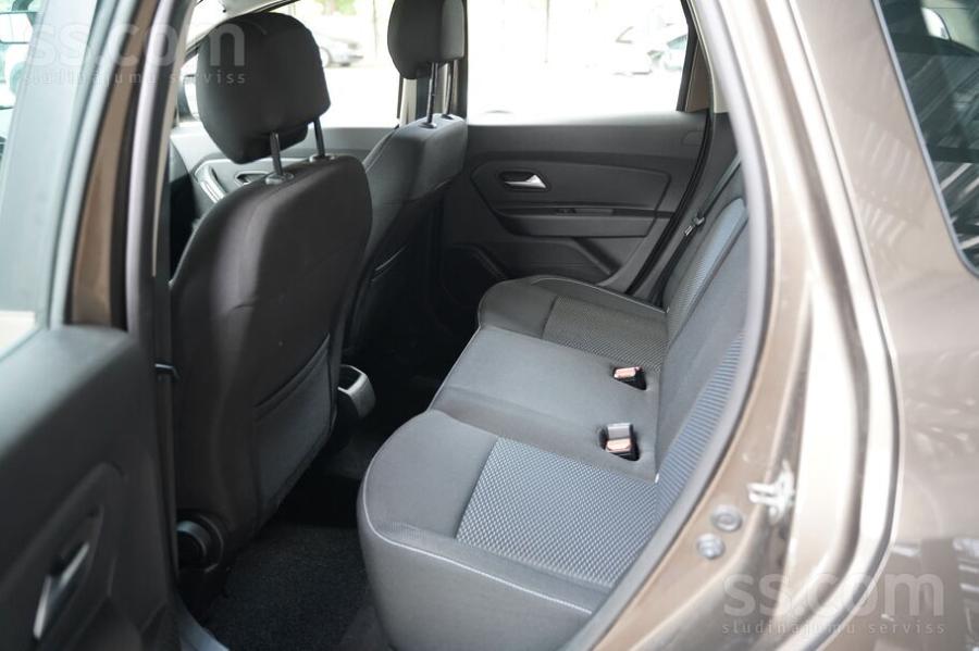 Brown Dacia Duster 2020 in Riga, with an engine capacity of 1.00 L and mileage of 75 thousand km for 9500 €, photo 7 on AUTOMOTO.COM.LV