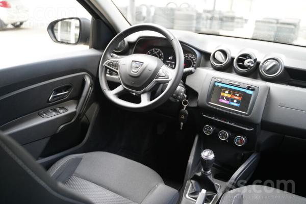 Brown Dacia Duster 2020 in Riga, with an engine capacity of 1.00 L and mileage of 75 thousand km for 9500 €, photo 10 on AUTOMOTO.COM.LV