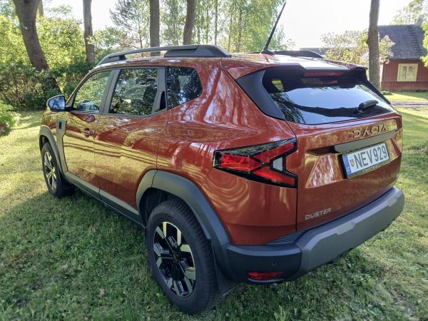 Brown Dacia Duster 2024 in Telschi, with an engine capacity of 1.20 L and mileage of 1 thousand km for 19000 €, photo 6 on AUTOMOTO.COM.LV