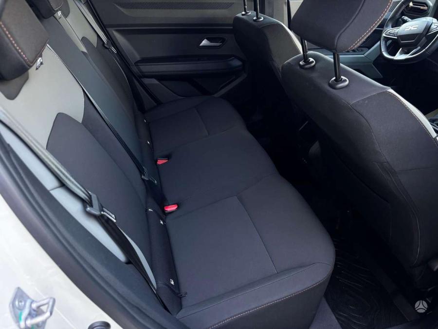 Brūns Dacia Duster 2024 Viļņa, ar dzinēja tilpumu 1.20 L un nobraukumu 31 tūkst. km par 20500 €, foto 8 vietnē AUTOMOTO.COM.LV
