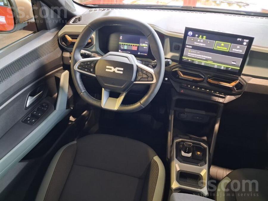 Brūns Dacia Duster 2026 Liepāja, ar dzinēja tilpumu 1.20 L un nobraukumu 0 tūkst. km par 24990 €, foto 21 vietnē AUTOMOTO.COM.LV