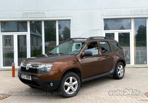 Brown Dacia Duster 2011 in Tartu, with an engine capacity of 1.60 L and mileage of 180 thousand km for 3999 €, photo 1 on AUTOMOTO.COM.LV
