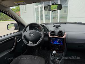 Коричневый Дачия Duster 2011 в Тарту, объемом двигателя 1.60 л и пробегом 180 тыс. км за 3999 €, фото 9 на AUTOMOTO.COM.LV