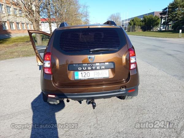 Brūns Dacia Duster 2014 Tallina, ar dzinēja tilpumu 1.50 L un nobraukumu 187 tūkst. km par 5500 €, foto 2 vietnē AUTOMOTO.COM.LV