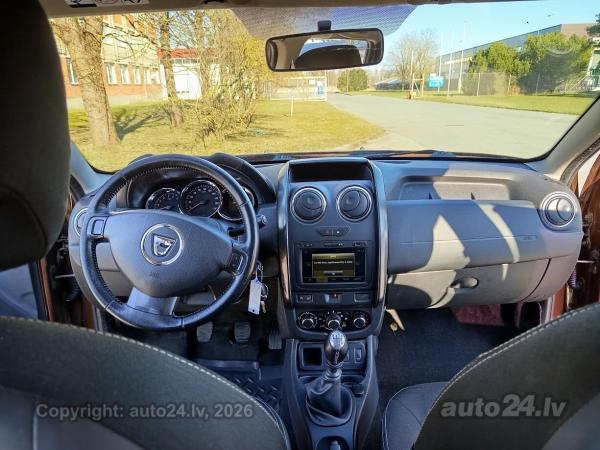 Brūns Dacia Duster 2014 Tallina, ar dzinēja tilpumu 1.50 L un nobraukumu 187 tūkst. km par 5500 €, foto 7 vietnē AUTOMOTO.COM.LV