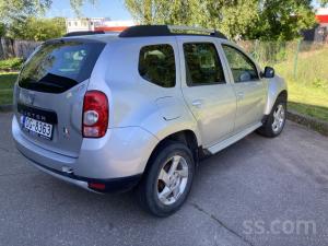 Dacia Duster 2010 Rīga, ar dzinēja tilpumu 1.50 L un nobraukumu 217 tūkst. km par 5100 €, foto 3 vietnē AUTOMOTO.COM.LV