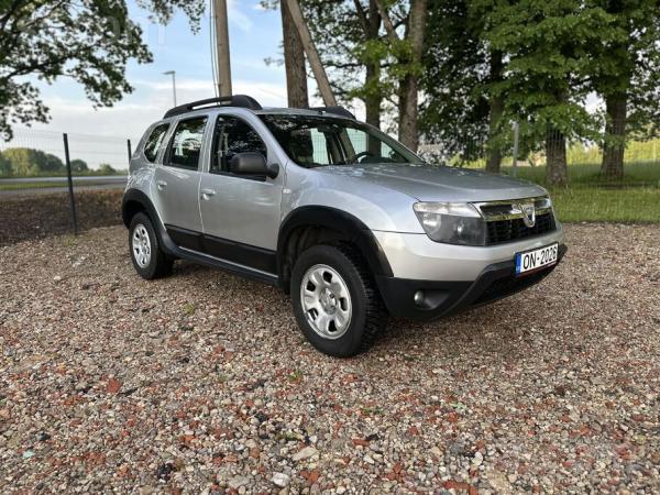 Dacia Duster 2010 Cēsis, ar dzinēja tilpumu 1.50 L un nobraukumu 0 tūkst. km par 5990 €, foto 1 vietnē AUTOMOTO.COM.LV