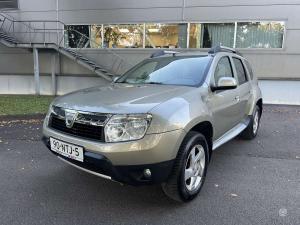 Dacia Duster 2010 Alīta, ar dzinēja tilpumu 1.60 L un nobraukumu 185 tūkst. km par 4700 €, foto  vietnē AUTOMOTO.COM.LV