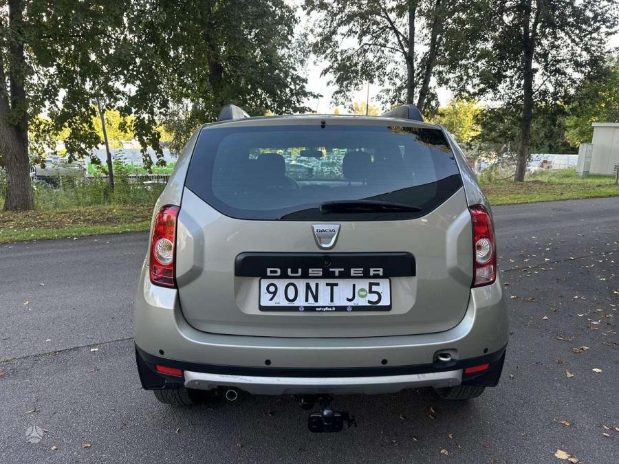 Dacia Duster 2010 in Alytus, with an engine capacity of 1.60 L and mileage of 185 thousand km for 4700 €, photo 7 on AUTOMOTO.COM.LV