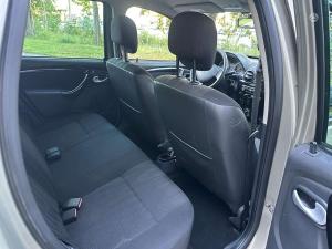 Dacia Duster 2010 in Alytus, with an engine capacity of 1.60 L and mileage of 185 thousand km for 4700 €, photo 13 on AUTOMOTO.COM.LV