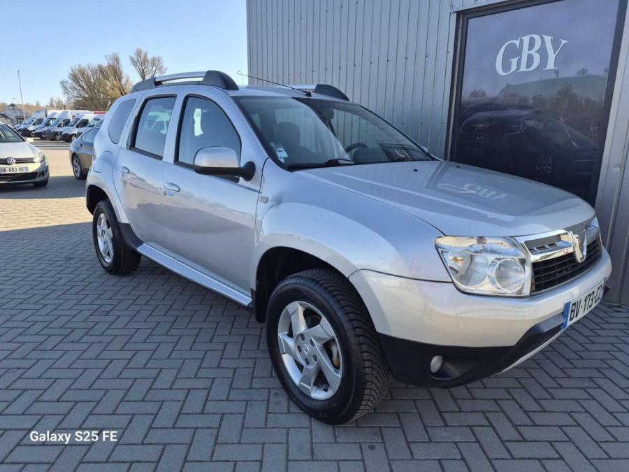 Dacia Duster 2011 Tauragė, ar dzinēja tilpumu 1.50 L un nobraukumu 217 tūkst. km par 3800 €, foto 4 vietnē AUTOMOTO.COM.LV