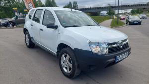 Dacia Duster 2013 in Kaunas, with an engine capacity of 1.60 L and mileage of 181 thousand km for 3300 €, photo  on AUTOMOTO.COM.LV