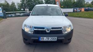 Dacia Duster 2013 in Kaunas, with an engine capacity of 1.60 L and mileage of 181 thousand km for 3300 €, photo 3 on AUTOMOTO.COM.LV